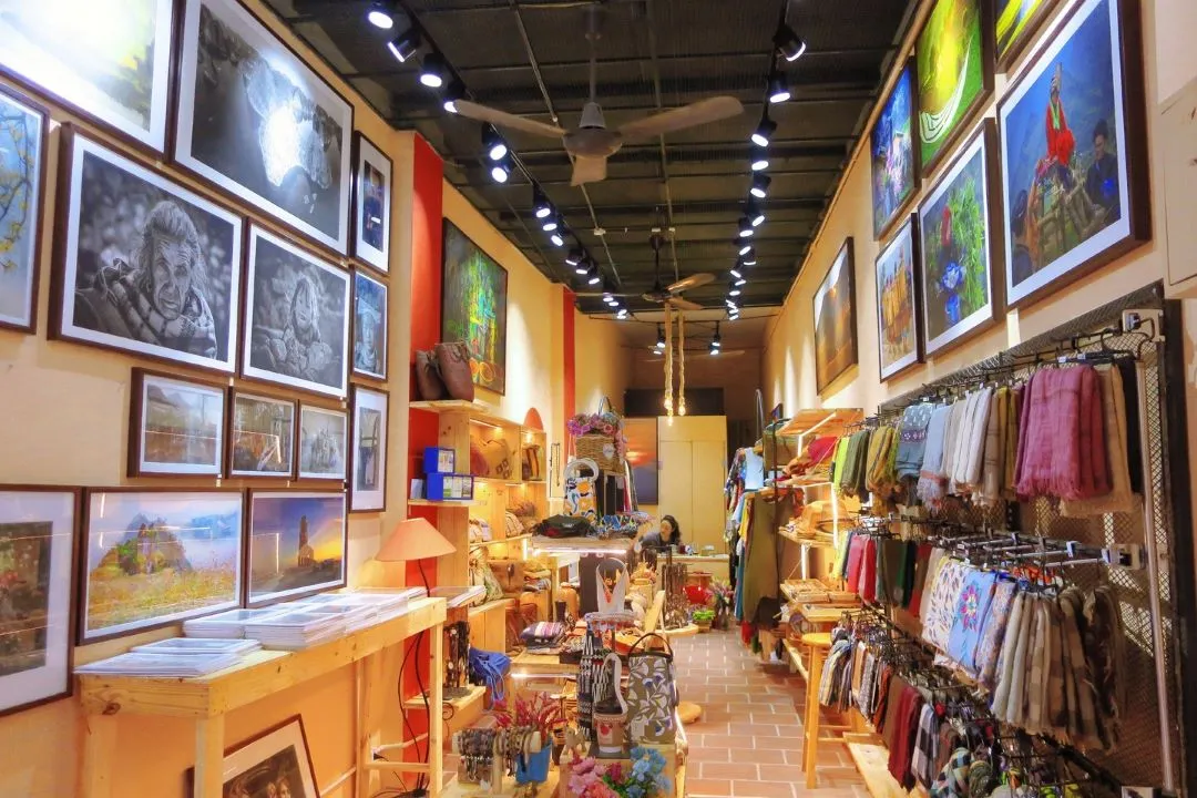 Souvenir Shops in Hanoi: Top 16 Places for Unique and Authentic Gifts ...