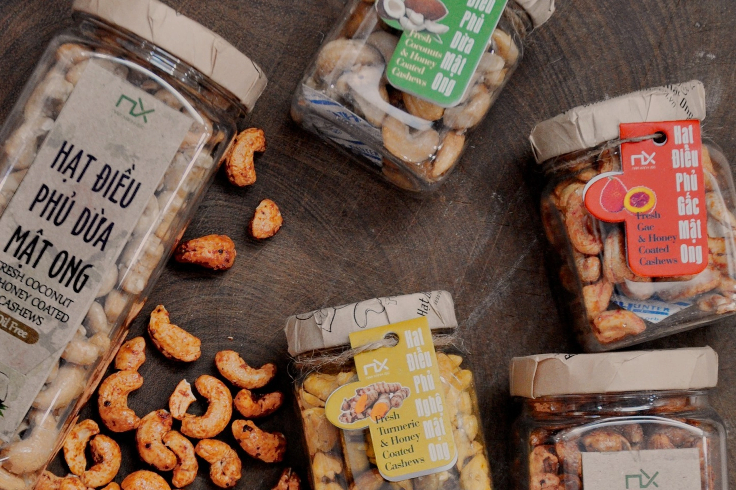 Assorted Vietnamese Dried Nuts | Nam Xanh | Joytime